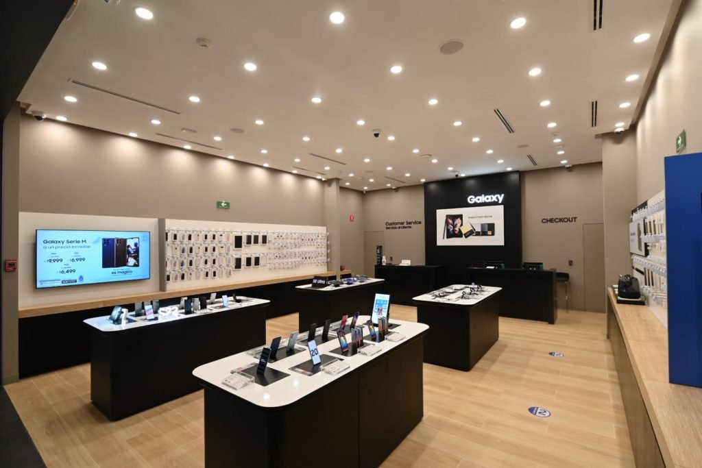 Samsung México inaugura nueva tienda, alcanzando así 52 tiendas a nivel ...