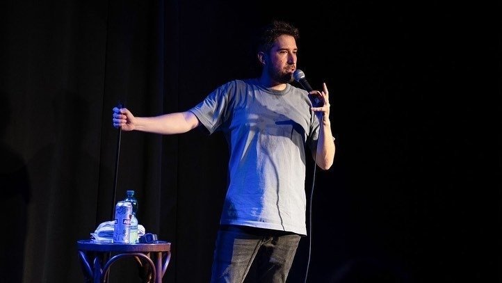 El comediante Alex Fernández llega a Guadalajara y Monterrey - MNI NOTICIAS